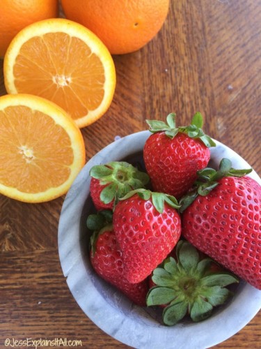 Tropical Mocktail Recipe - Making an Easy Non Alcoholic Summer Mocktail